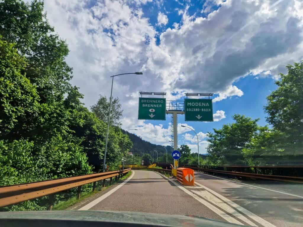 Italian Toll Roads: Ultimate Guide To The Italian Autostrada - Love ...